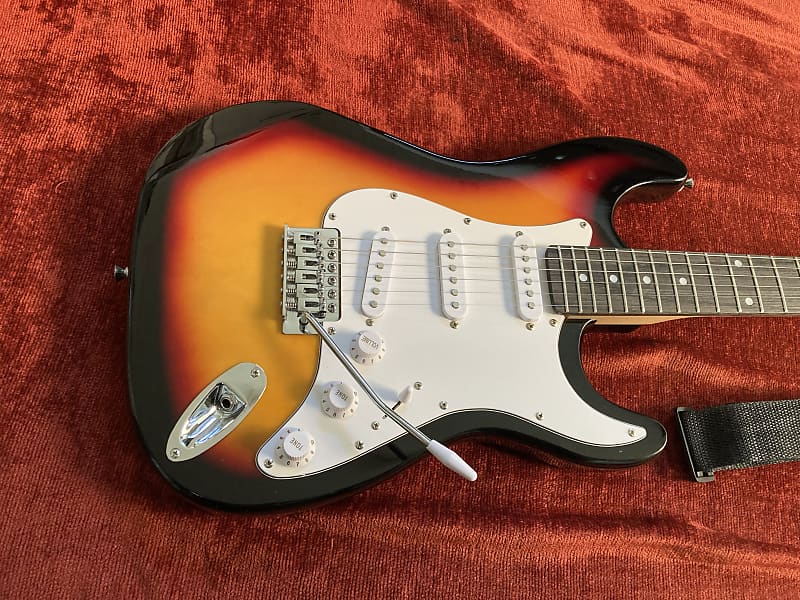 Strat style electric guitar | Reverb UK