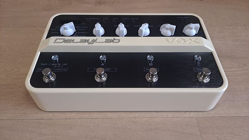 Vox DelayLab | Reverb