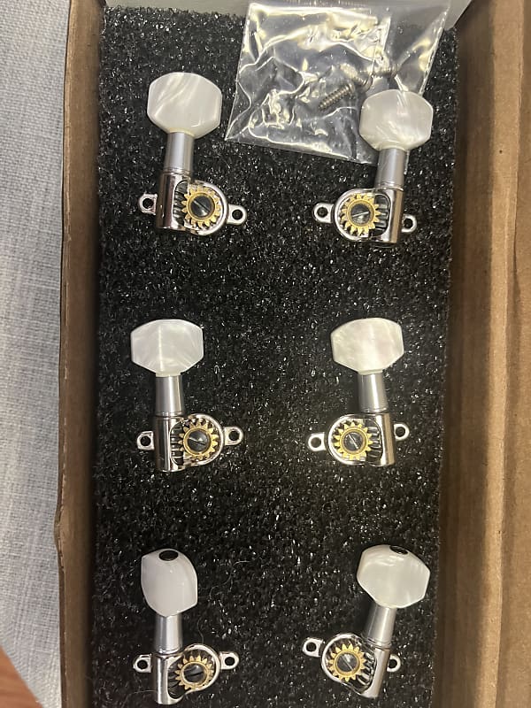 PRS Phase III Tuning Heads w/ pearloid buttons | Reverb