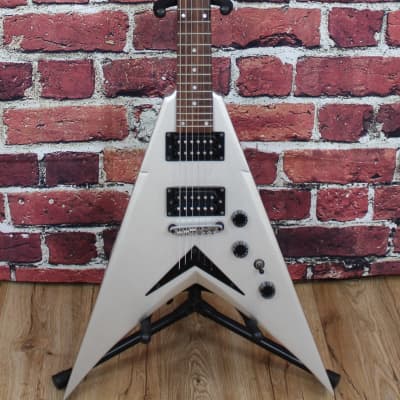 Dean V 2000s white | Reverb