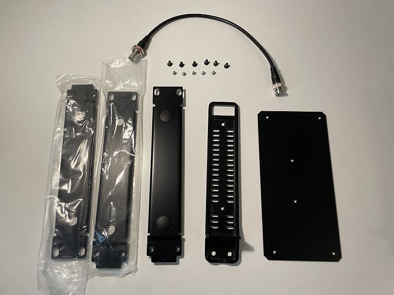 Sennheiser Evolution G3 Rackmount Hardware - Rack Ear, Double | Reverb