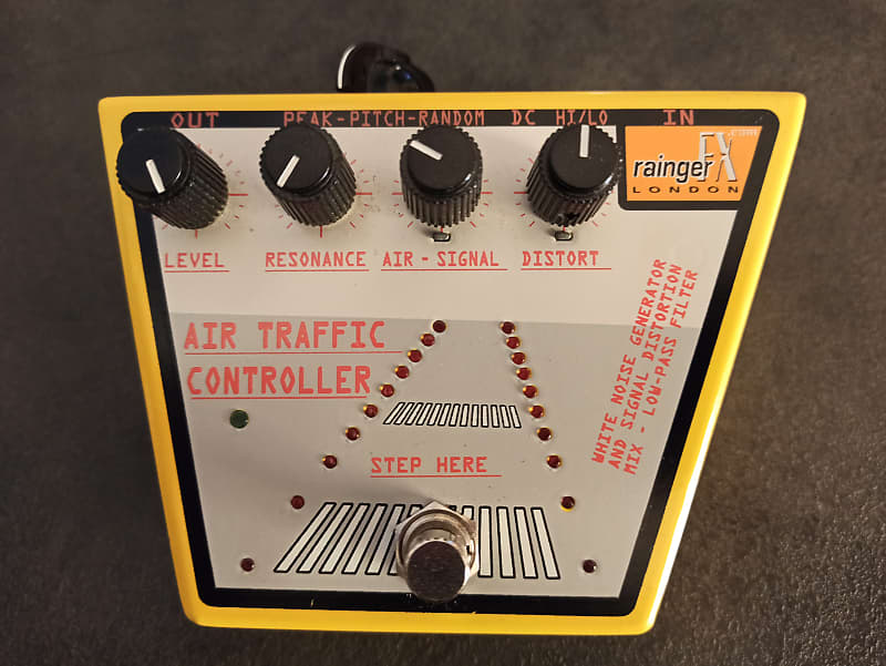 RAINGER FX AIR TRAFFIC CONTROLLER WHITE NOISE/FILTER | Reverb