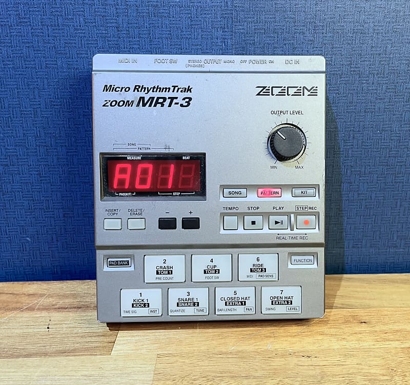 Zoom MRT-3 Compact Drum Machine - Silver | Reverb
