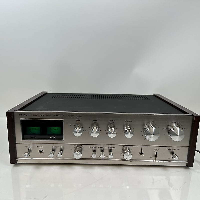 Hitachi Solid State Stereo Integrated Amplifier Model IA-1000 | Reverb