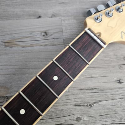 Fender 2023 Stratocaster Channel Bound Neck | Reverb Deutschland