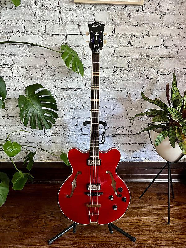 Hofner Contemporary Series Verythin Bass - Case - Trans Red - | Reverb