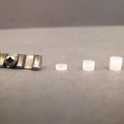 Three String Tree, String Retainer (Aged Nickel) | Reverb