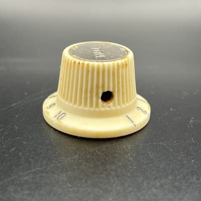1960s Hofner Pekalit Tone Knob - Cream with silver insert | Reverb UK