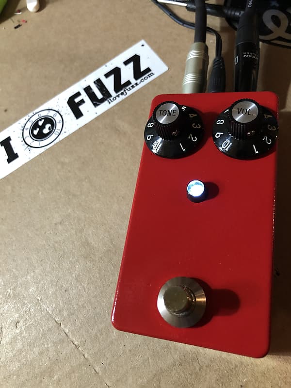Hitchhiker FX Nu-fuzz-style 60s Fuzz | Reverb