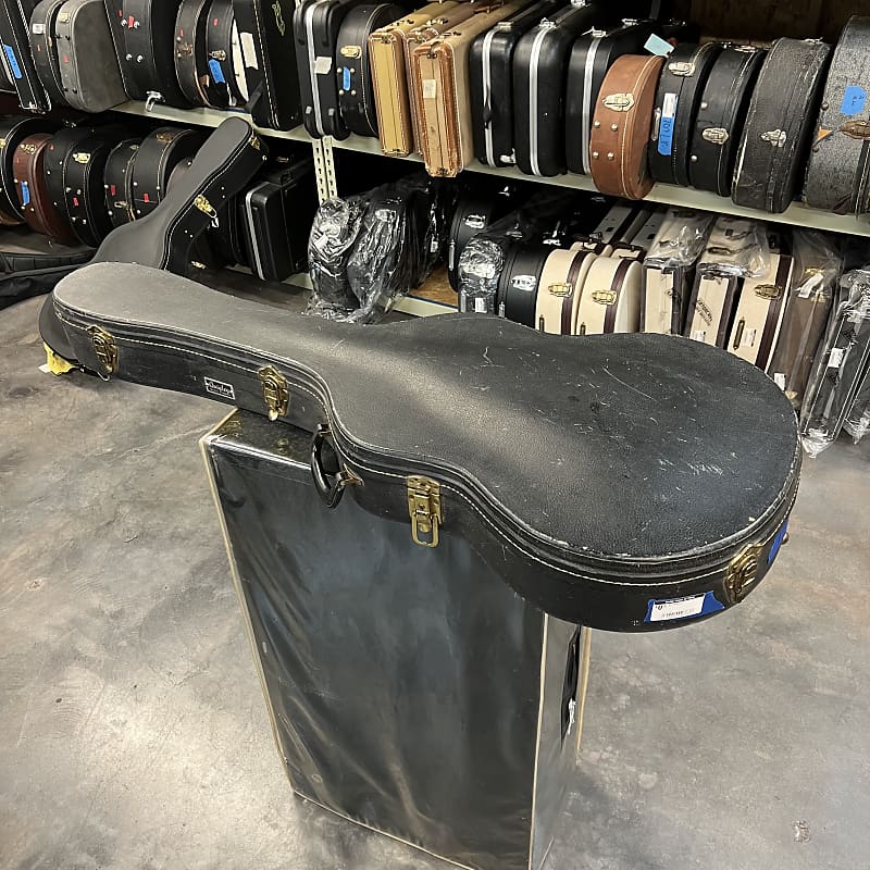 Guild Starfire hard shell case 1960’s | Reverb