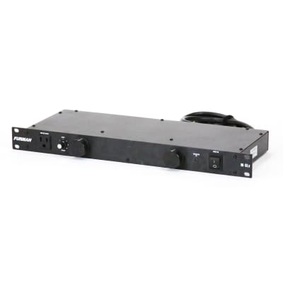 Furman M-8Lx Power Conditioner Rack Mount Voltage Regulator | Reverb