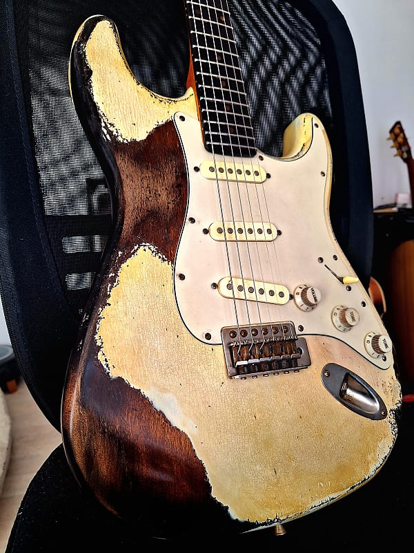 Harley Benton (NITROCELLULOSE!) Stratocaster kit relic | Reverb