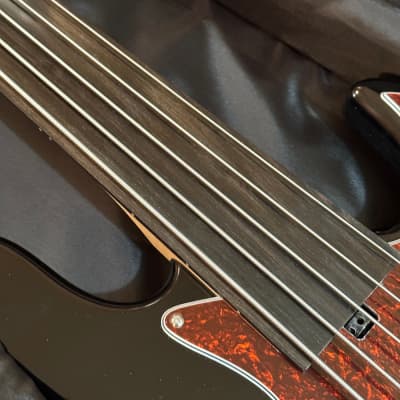 Sadowsky Metro Express Fretless Hybrid P/J 5 String Black | Reverb