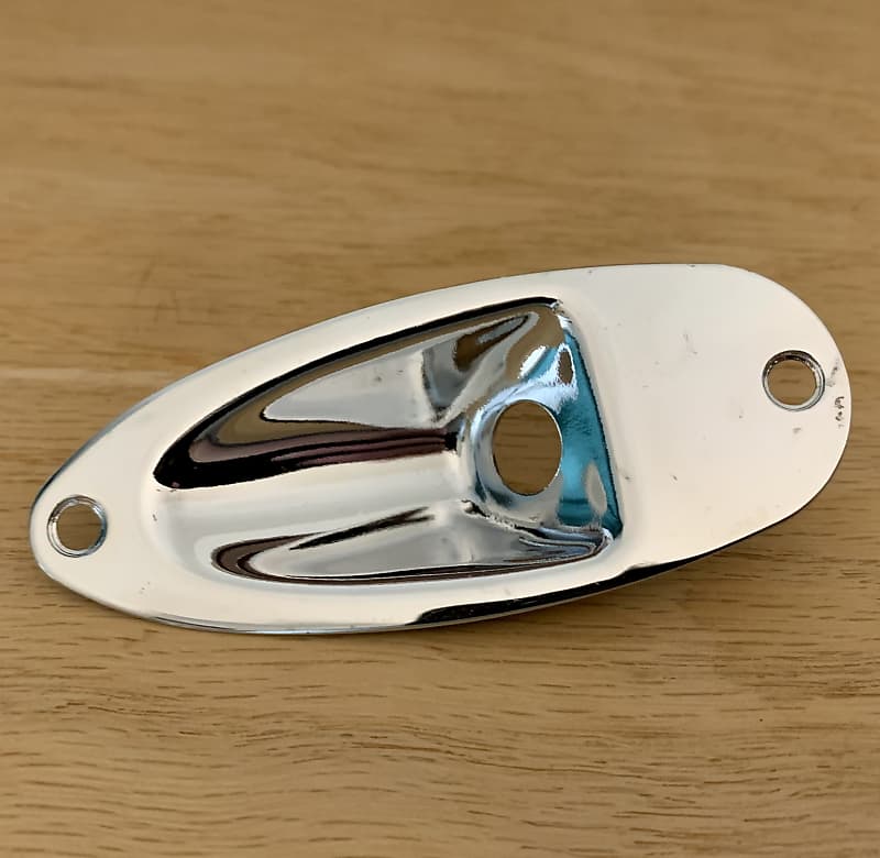 Guitar Jack Plate - Strat Style - Chrome - Worn | Reverb