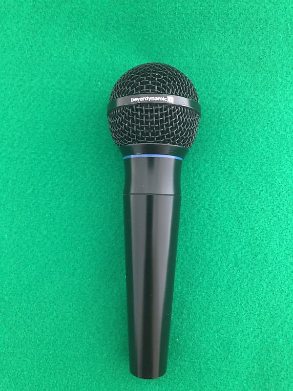 Beyerdynamic M01 Microphone | Reverb