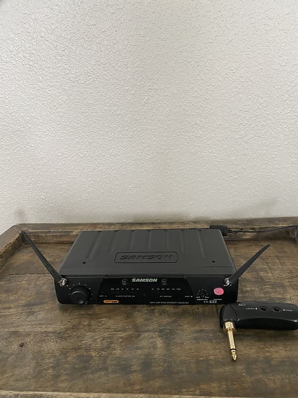 Samson Airline 77 UHF wireless unit Approximately 10 years | Reverb
