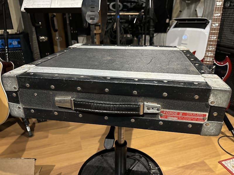 Anvil-Forge II 2 space rack case - Black | Reverb