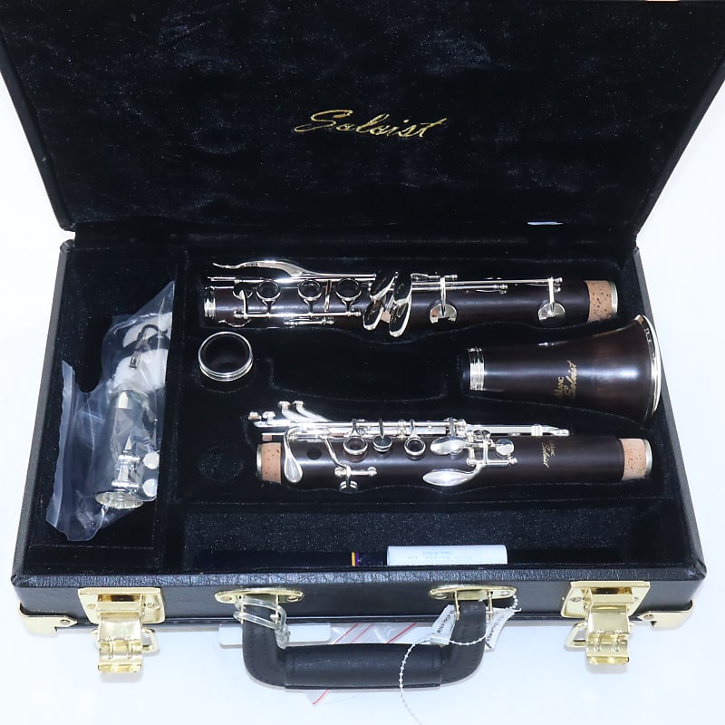 Leblanc Model CLSOL200 'Soloist' Intermediate Bb Clarinet SN | Reverb