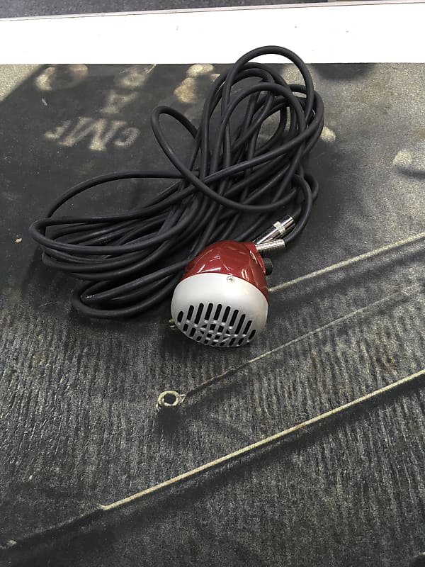 Digital Reference Red Howler Pro Harmonica Microphone - Red | Reverb