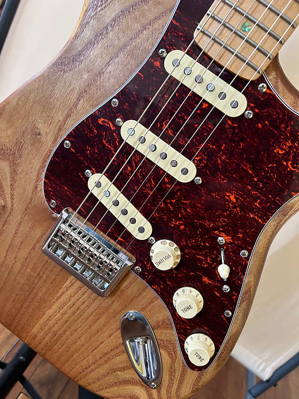 Custom Hardtail Strat w/ TSA Case | Reverb