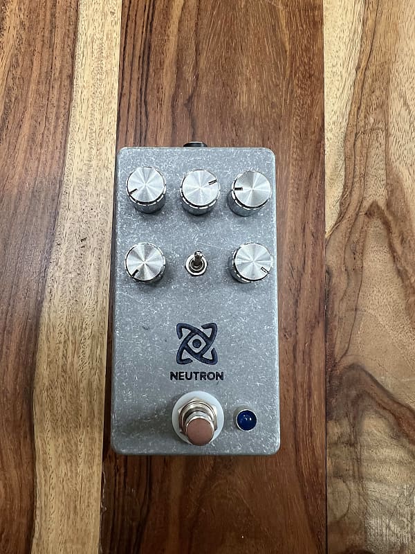 Neutron Case Study Effects Compressor | Reverb