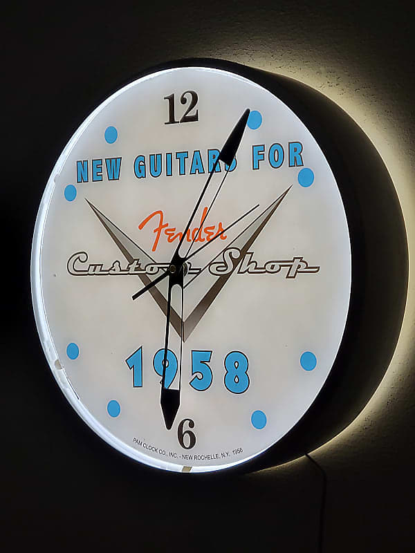 Fender Guitars Custom Shop Dealer Light-Up Clock Killer Cool | Reverb