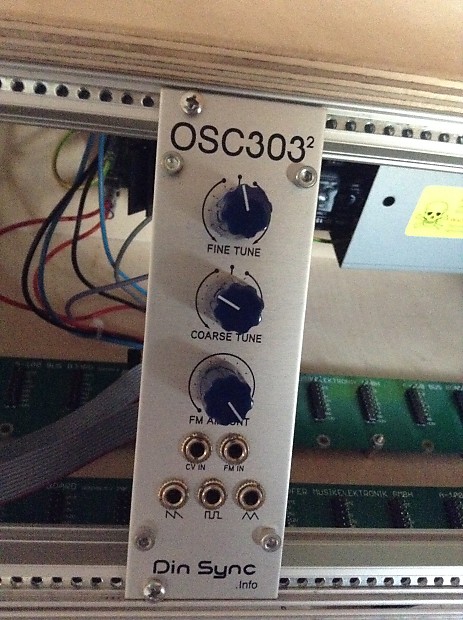 Dinsync osc 303 mkII | Reverb