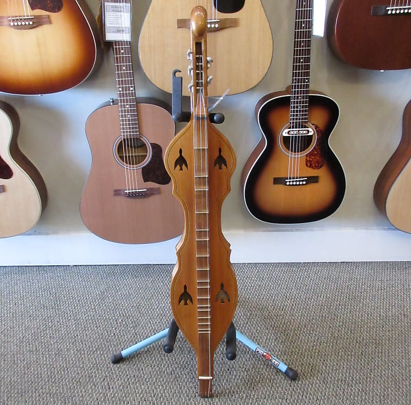 Berg 5-String Hourglass Mountain Dulcimer with Scalloped | Reverb