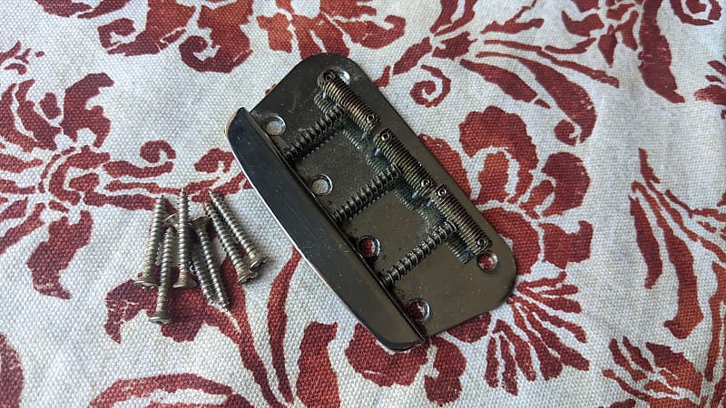 1960s vintage Fender Musicmaster Duo Sonic guitar bridge | Reverb UK