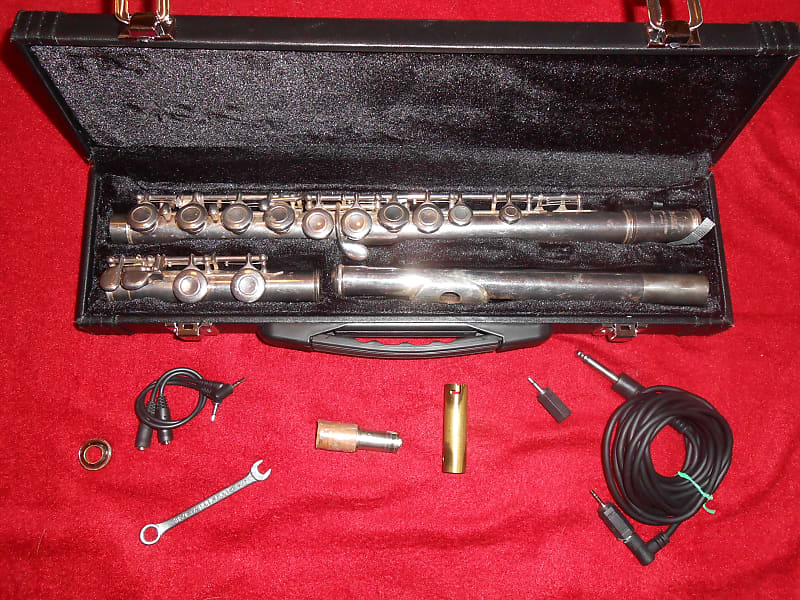 Yamaha Flute with Barcus-Berry flute pickup/mic | Reverb