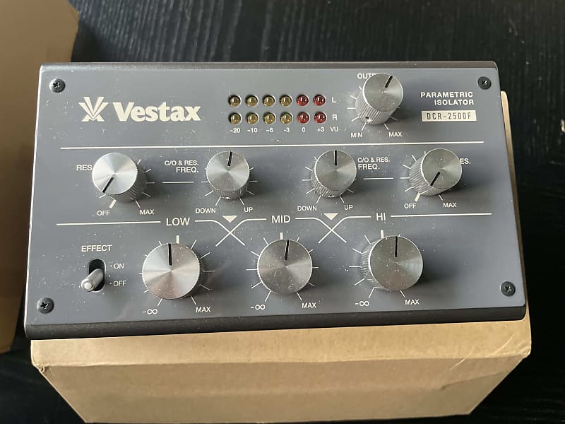 Vestax DCR-2500F Parametric Isolator with stand | Reverb UK