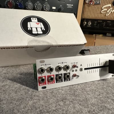 Intellijel XFade 1U Eurorack Crossfader Module - Silver | Reverb