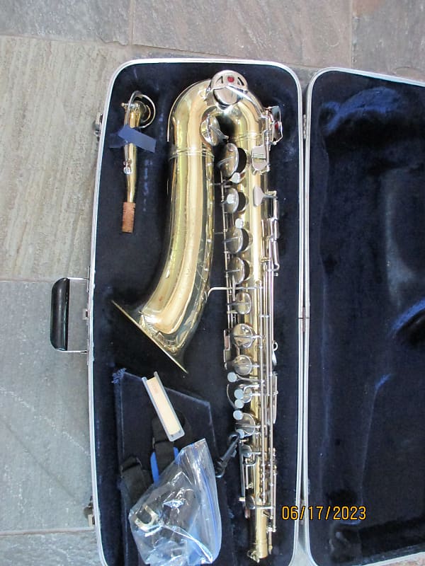 Conn Shooting star 16M Tenor saxophone with case and | Reverb