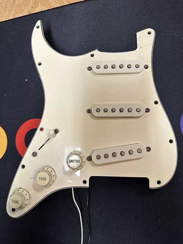 Fender Left Handed Stratocaster loaded pickguard MIM 2000s - | Reverb