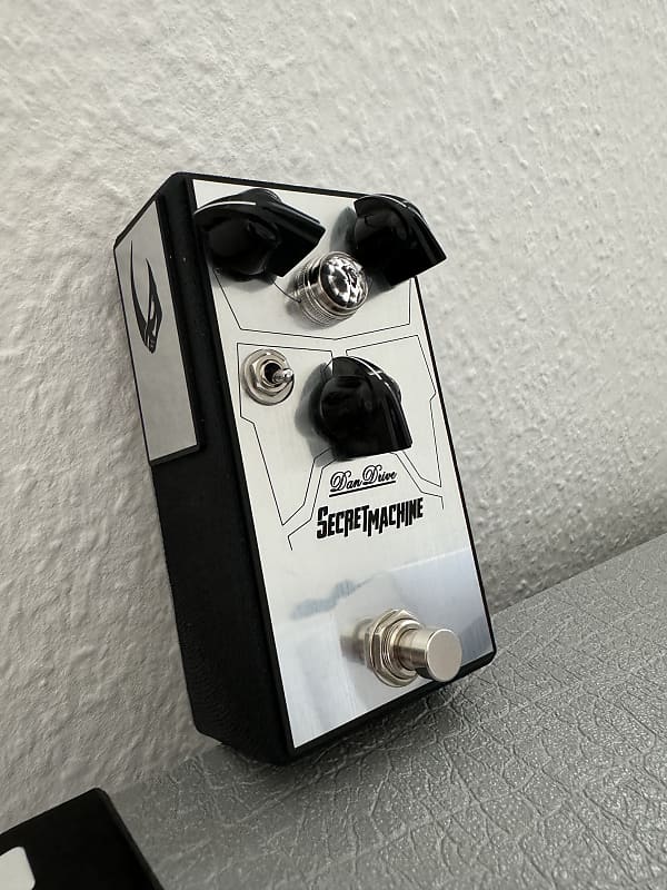 Dan Drive Secret Machine 1/4 Zonkmachine MkI style Fuzz 4 of | Reverb