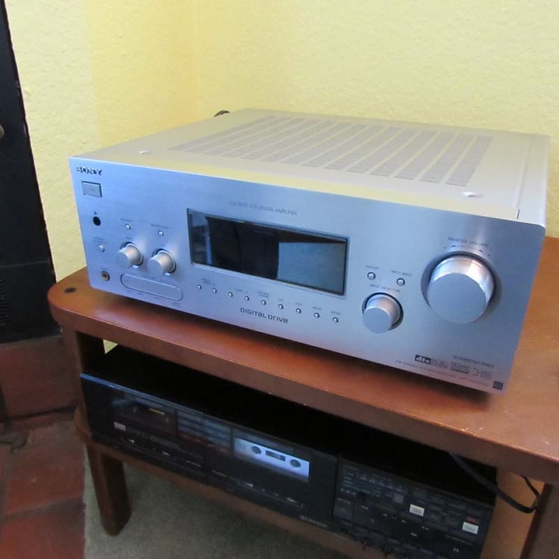 Sony STR-DA2000ES | Reverb