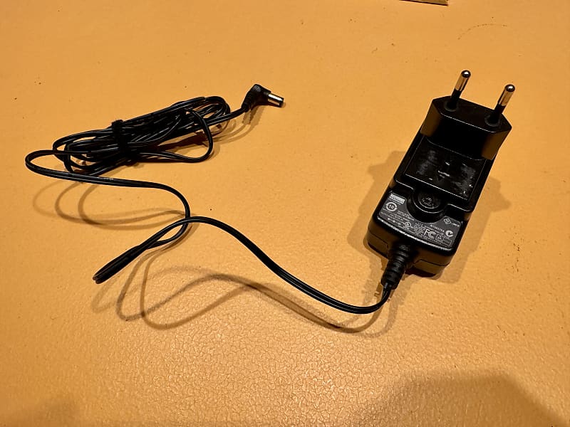 Alimentation 9v Harman / Digitech ADS-12B-12 9V DC Power | Reverb
