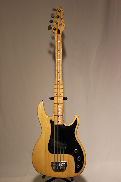 Vintage Peavey Fury Bass Guitar-Natural Ash Body/Maple Neck | Reverb