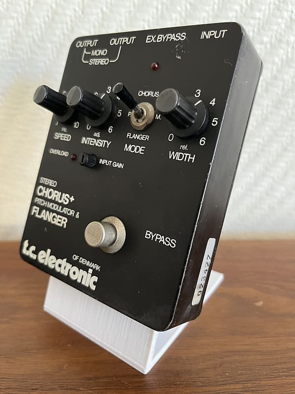 RARE EARLY VERSION! TC Electronic Stereo Chorus + Pitch | Reverb UK