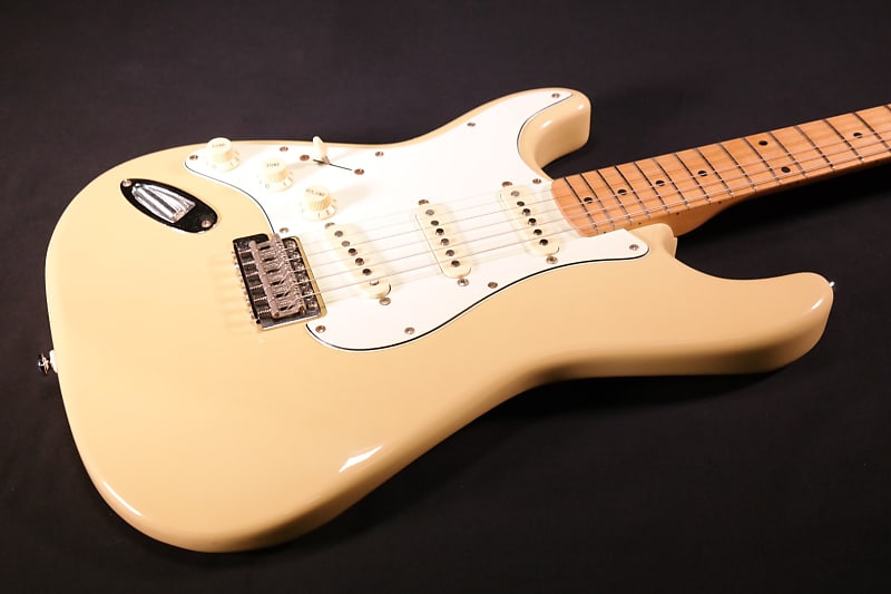 1997 Squier Strat Yellow Aged Left Handed USED 635 | Reverb Australia