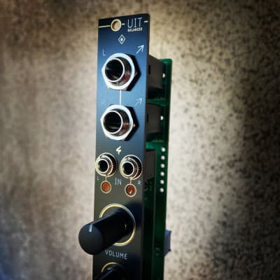 UIT - Balanced Output and Headphone module | Reverb