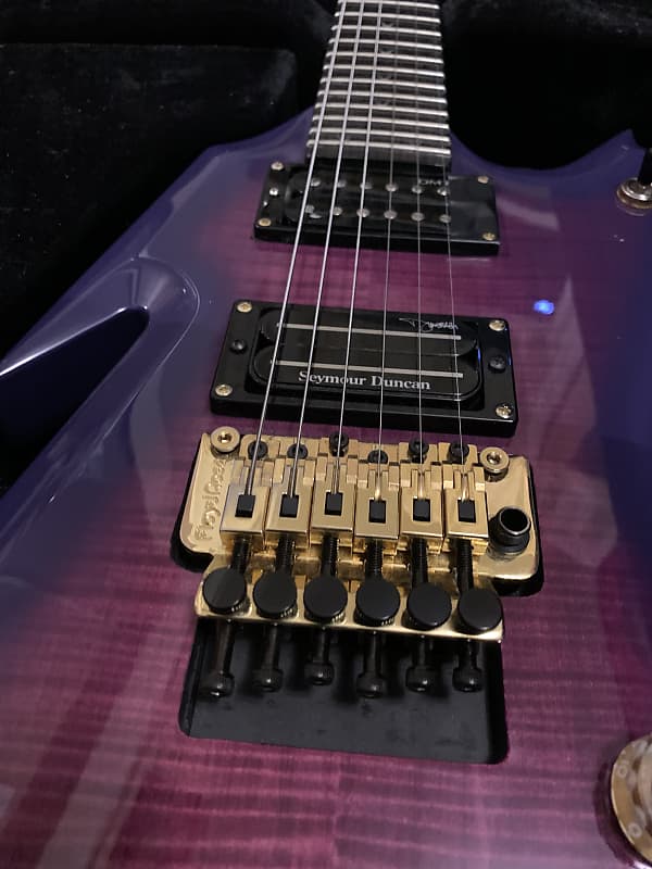 Dean Black tooth razorback 2012 Purple plum gold | Reverb