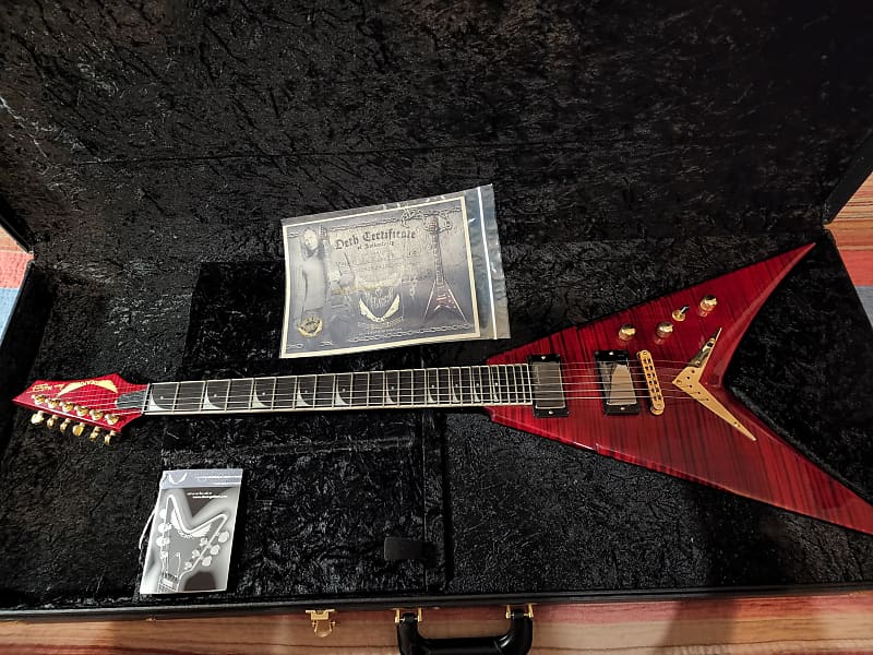 Dean USA VMNT Dave Mustaine Signature series with OHSC | Reverb Canada