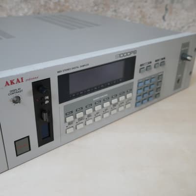Akai • S1000PB MIDI Stereo Digital Sampler (1988) | Reverb Deutschland