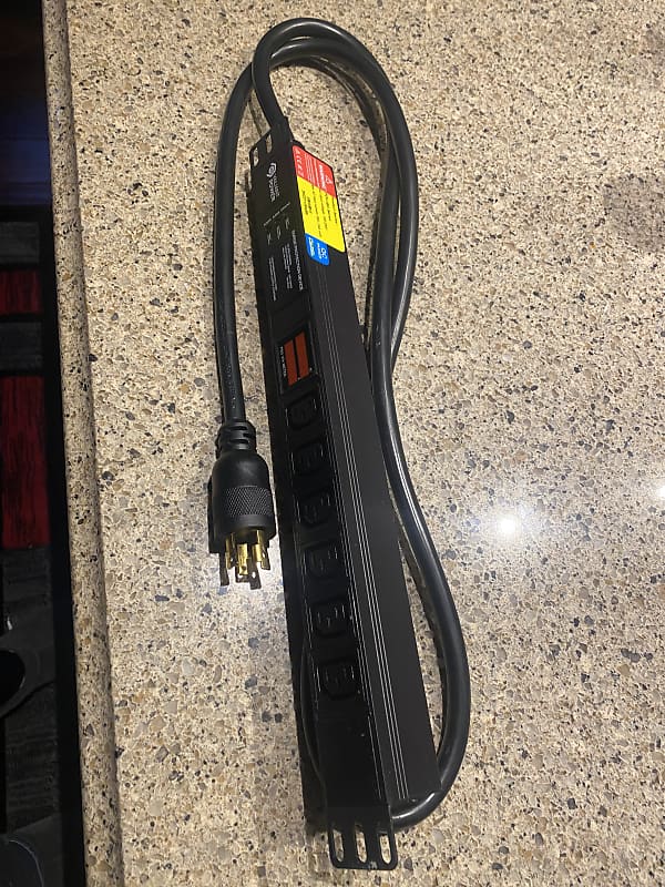 Valiant Power 230v 6 c-13 outlets 2024 - Black | Reverb