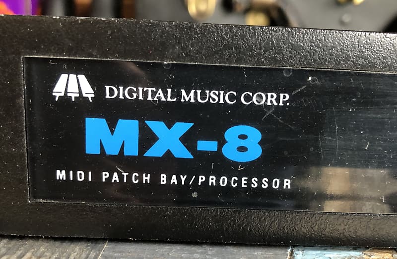 Digital Music Corp. MX-8 8x8 MIDI Patchbay 2000 - Black | Reverb