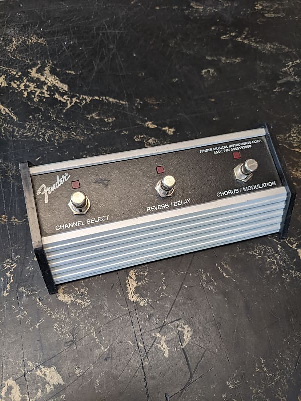 Fender 3-Button Footswitch (Channel | Reverb