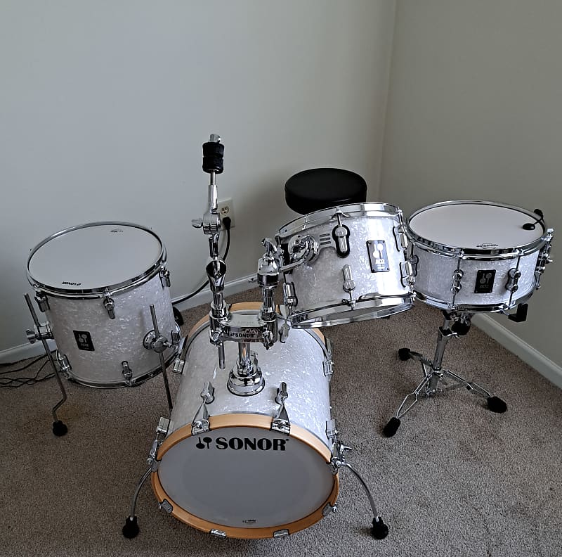 Sonor AQ2 Safari - White Marine Pearl Shell Pack | Reverb Sonor AQ2 Safari - White Marine Pearl Shell Pack | Reverb