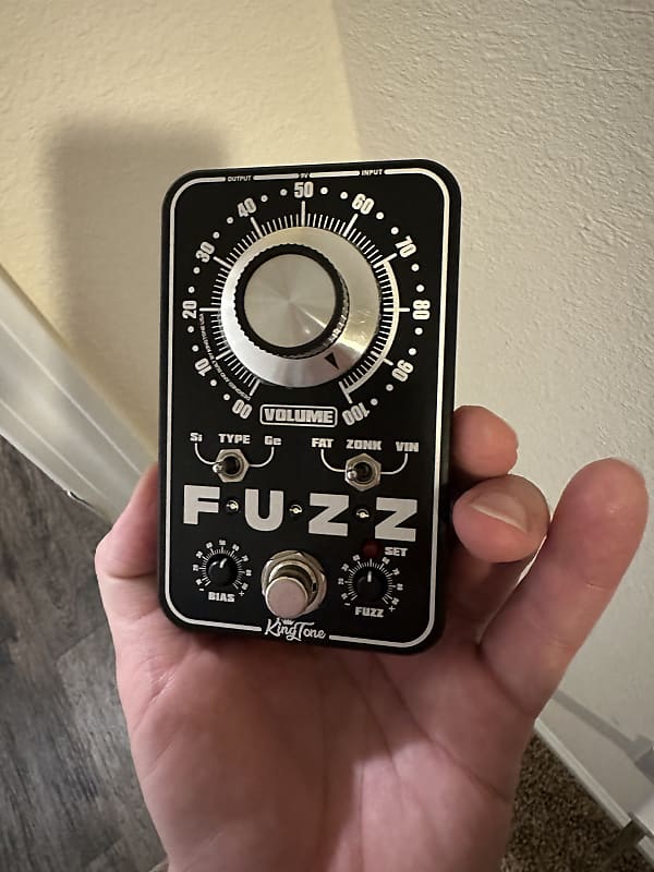 King tone Fuzz v2 MINT | Reverb
