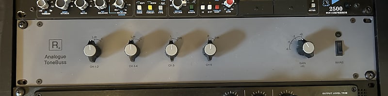 Rascal Audio Tonebuss Summing mixer Tone Buss | Reverb